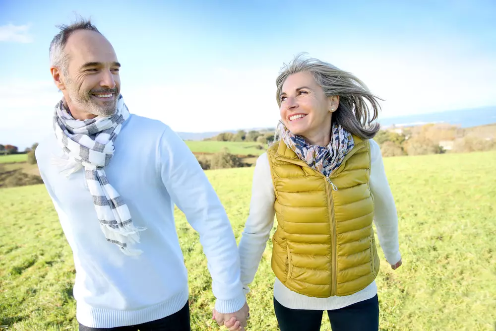 Was passiert mit Menschen in langjährigen Beziehungen?