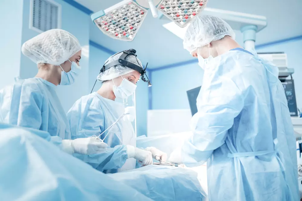 Waarom is levertransplantatie mogelijk en is het mogelijk om een ​​orgaan 