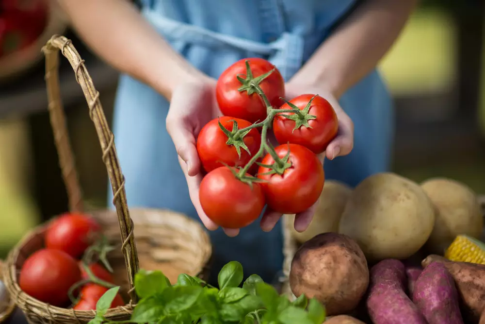 Toxine naturale: primele 8 fructe și legume otrăvitoare din fiecare bucătărie 11796_1