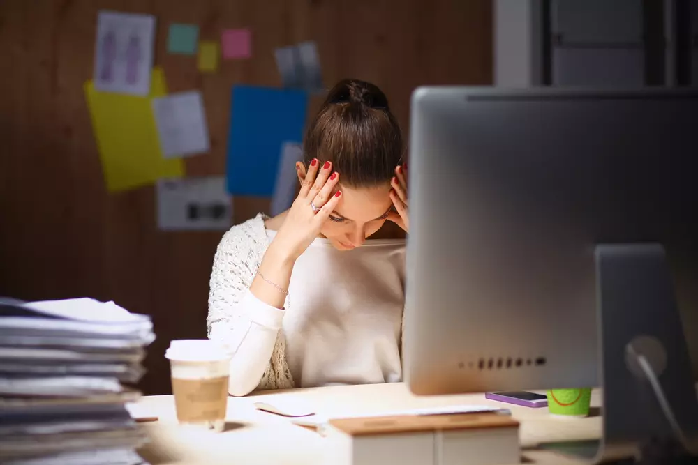 Scientists told about the danger of stress at work and lack of sleep