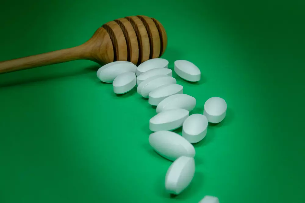 Słodkie oszustwo: Roskachestvo znalazło antybiotyki w miodzie od 19 producentów 13379_3