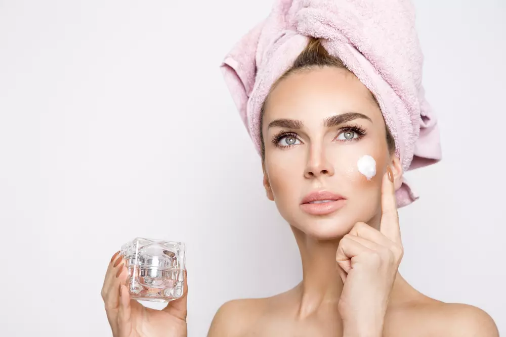 Cosmetics with acids: who is suitable and how to choose