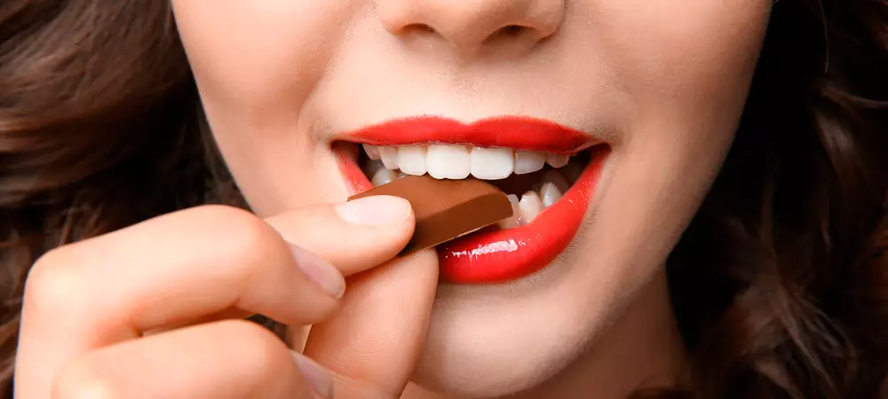 6 λόγοι για να αγαπήσετε τη μαύρη σοκολάτα 2441_2