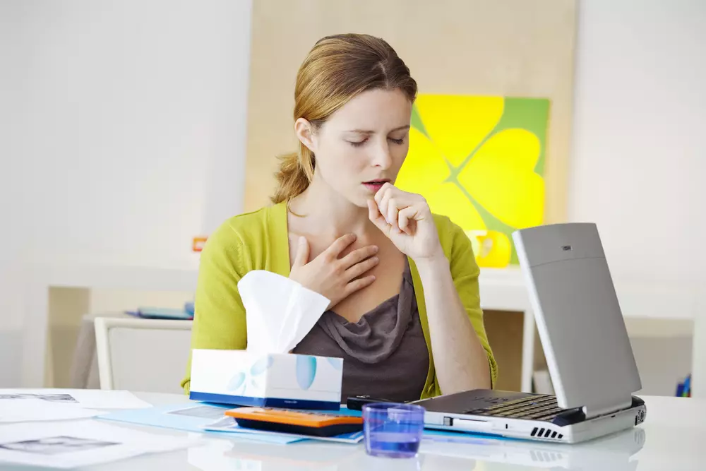 哮喘。冬季如何防治疾病 3018_3