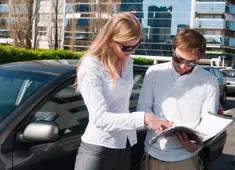 Aider un automobiliste : les différences entre OSAGO et CASCO