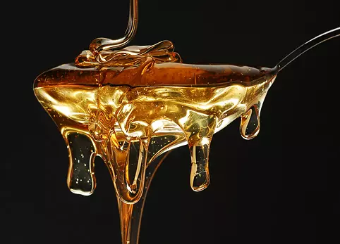 Honey in the treatment of colds