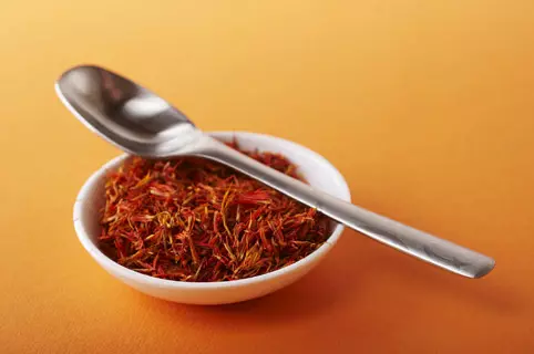 Saffron ។ គ្រឿងទេសសម្រាប់ការងារបេះដូង