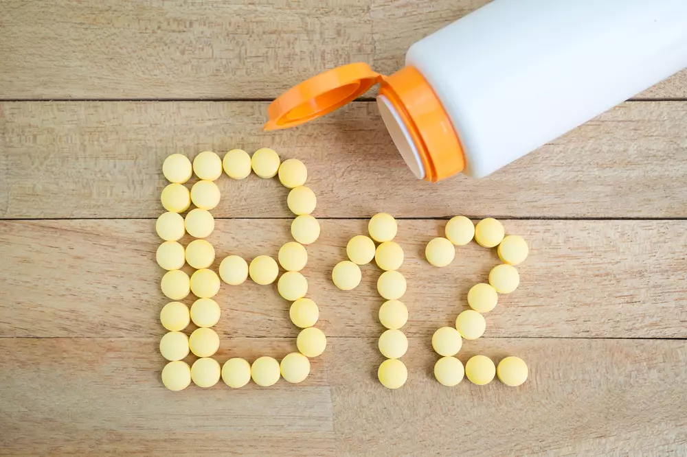 Waartoe leidt het gebrek aan vitamine B12 in het lichaam? 6531_1