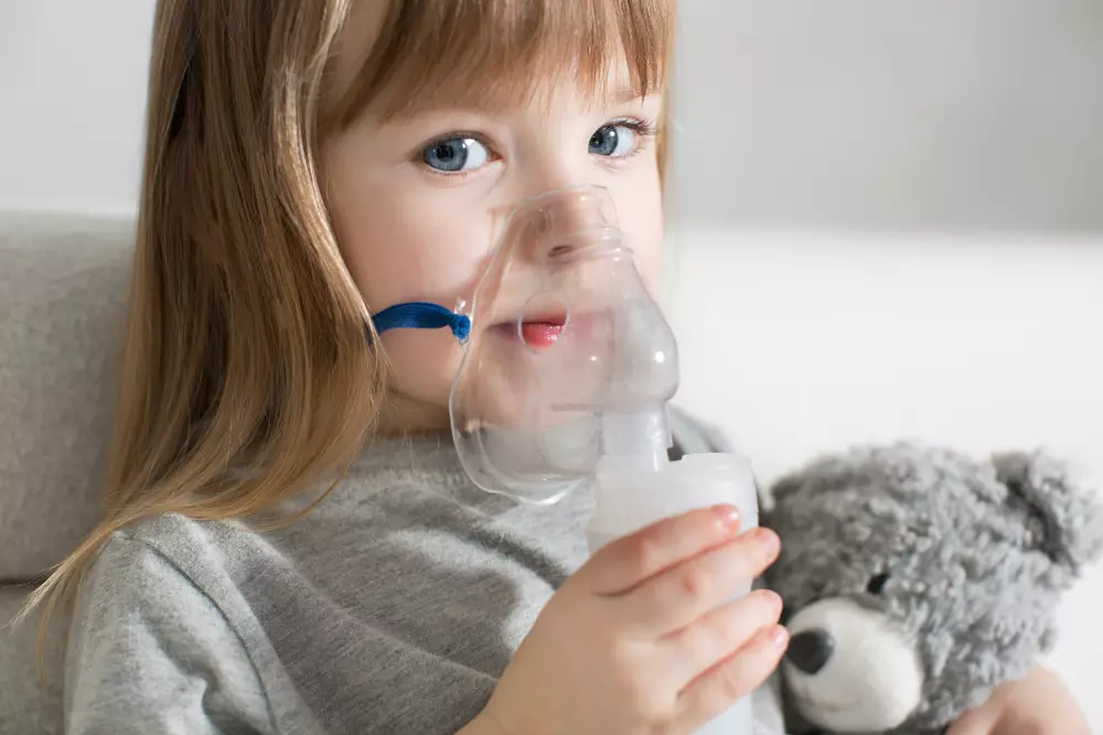 Bronchial Asthma uye Kudya: Zvikafu Zvinobatsira uye Zvinokuvadza 6742_1