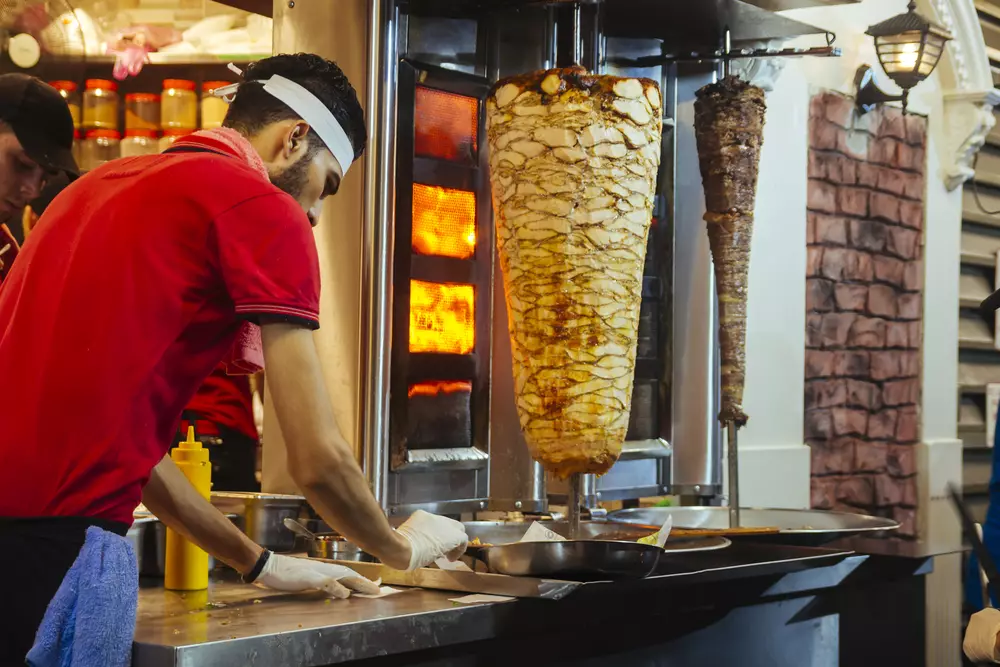 Shawarma: përfitim ose dëm 8522_3