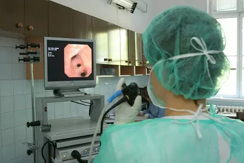 Bronchoscopy - o se taʻiala i metotia faʻapitoa 85346_2