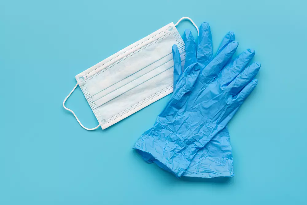 「物理的障害」：手袋がコロナウイルスからどのように保護できるか