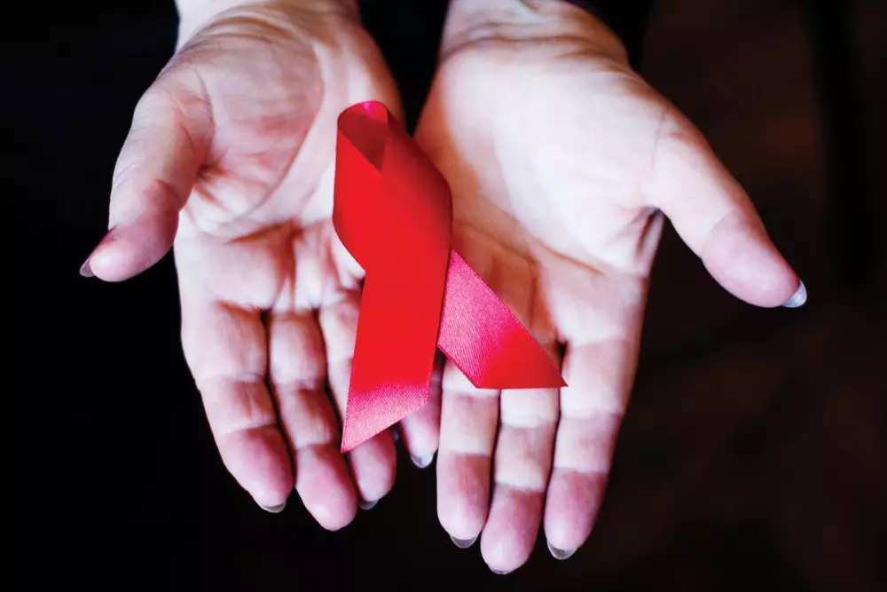 Стосується всіх: питання про СНІД / ВІЛ, відповіді на які повинен знати кожен! 887_1
