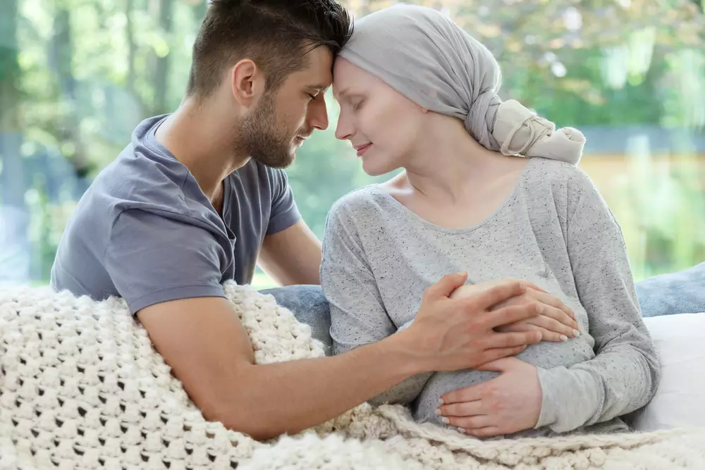 Kræft i graviditeten: hvordan man holder to liv 9379_1