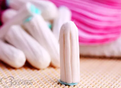 एक tampon बताउन सक्नुहुन्छ यदि तपाइँ क्यान्सर वा छैन! 9880_2